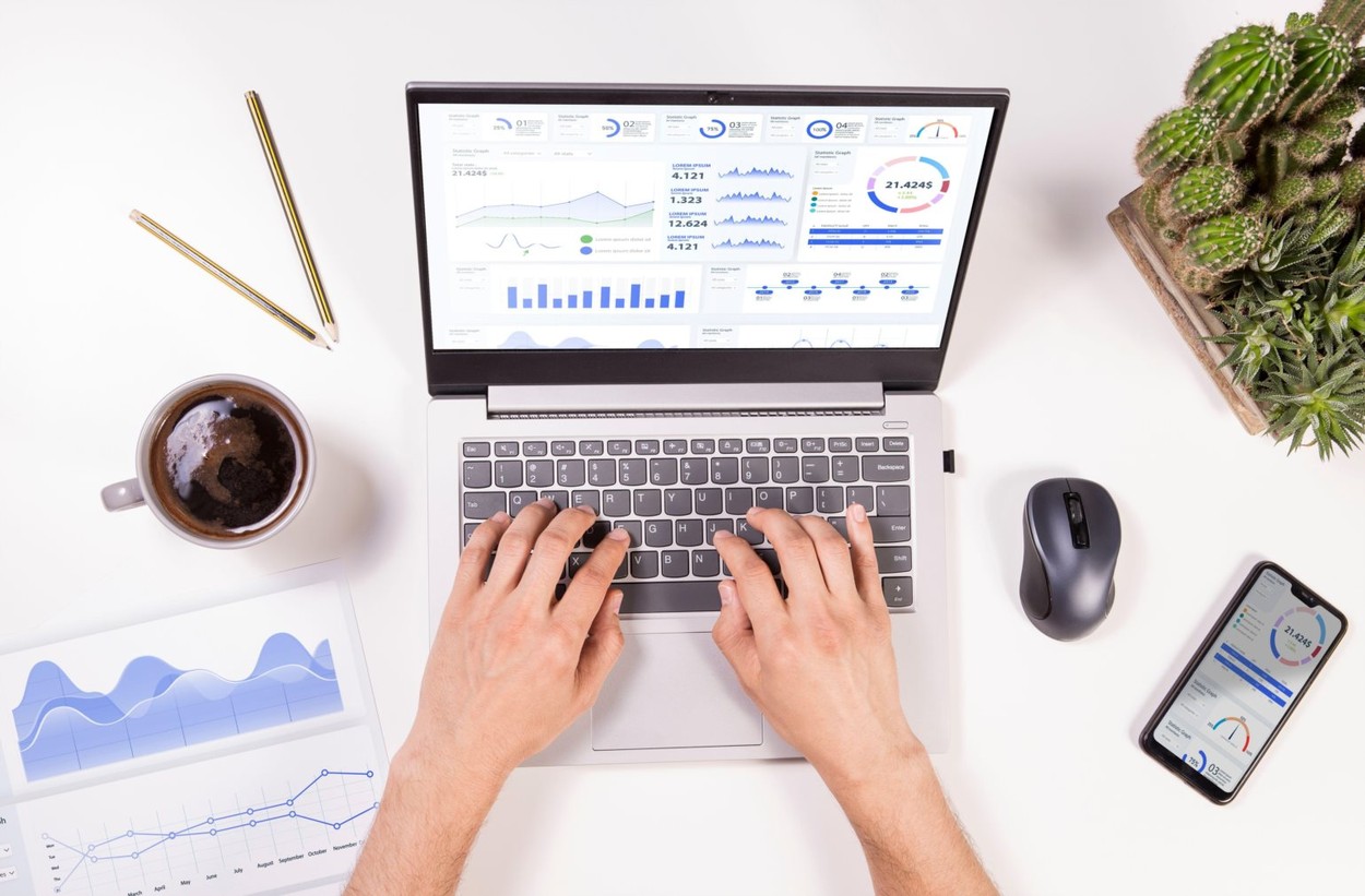 Biroul unde lucrezi îţi spune dacă eşti un angajat fericit şi productiv