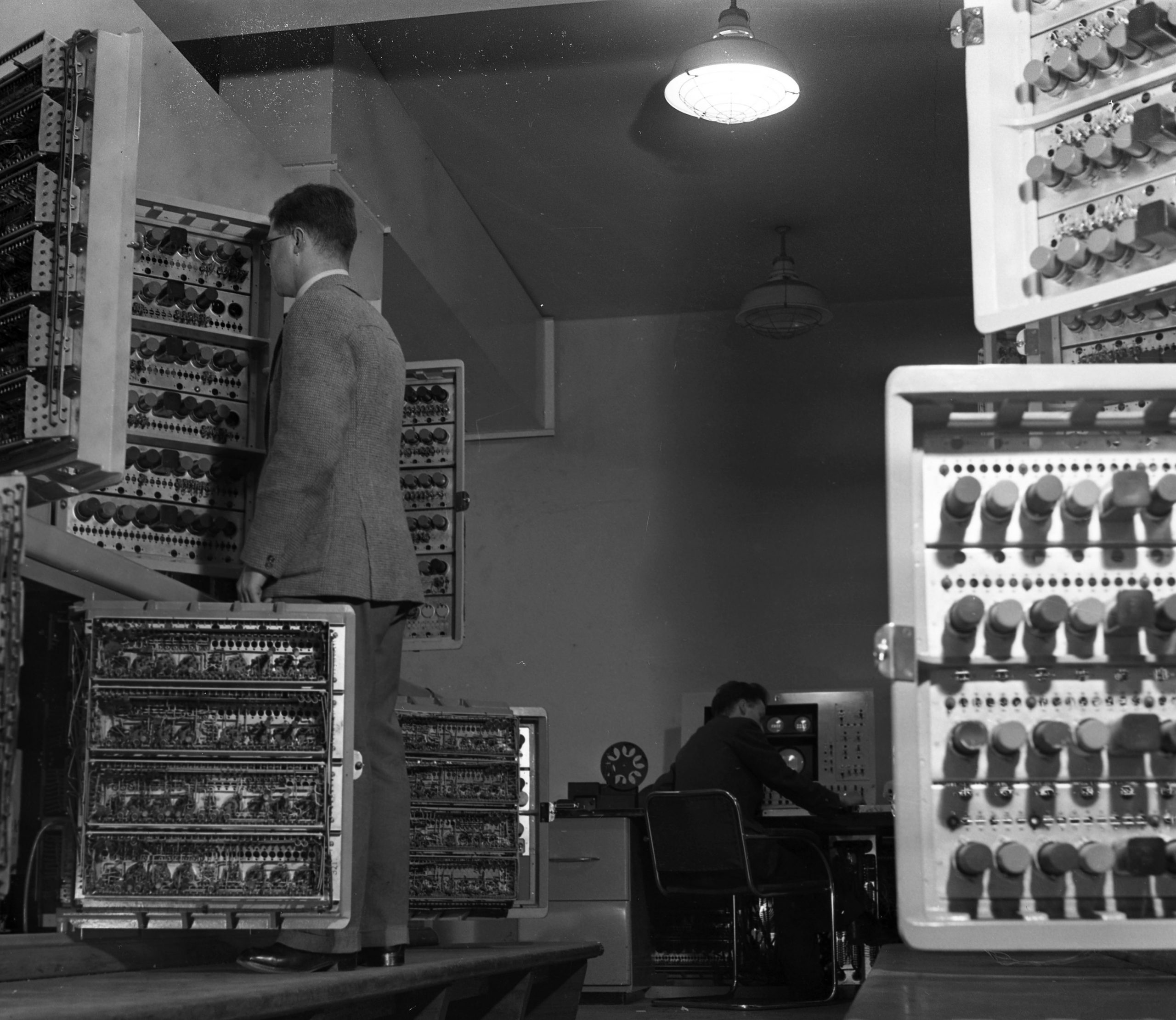 Istoria termenului „bug” în IT: Totul a pornit de la o molie, în 1947 ...