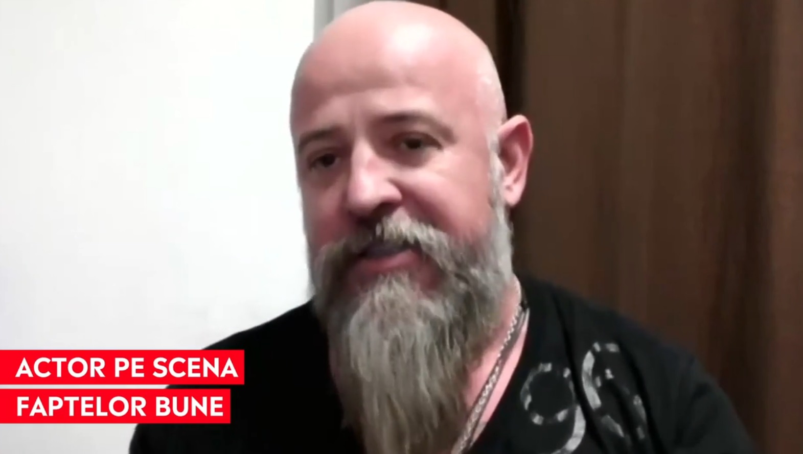 Andrei Coman, actor cu instinct de ocrotitor al copilului: „Eu cred că bunătatea se poate și învăța”