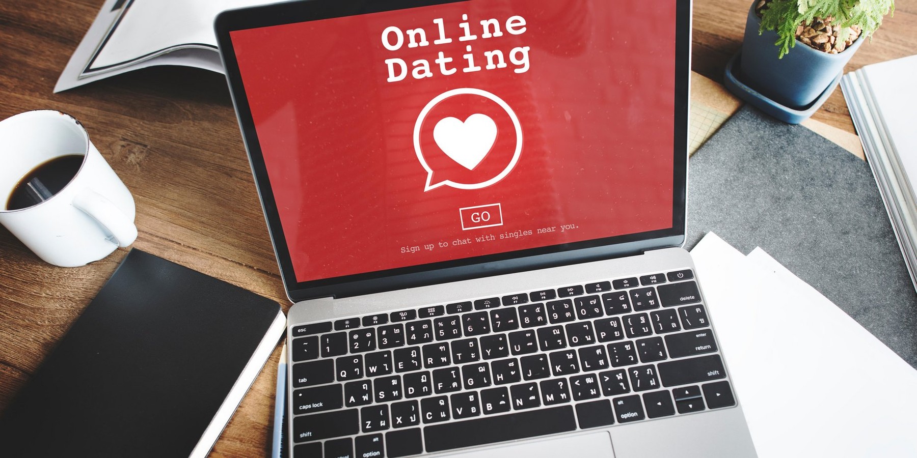 Care sunt avantajele platformelor de online dating. Explicația unui ...