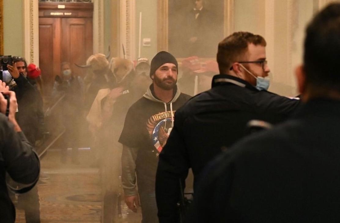 Mai mulți protestatari care au luat cu asalt Capitoliul au primit ...