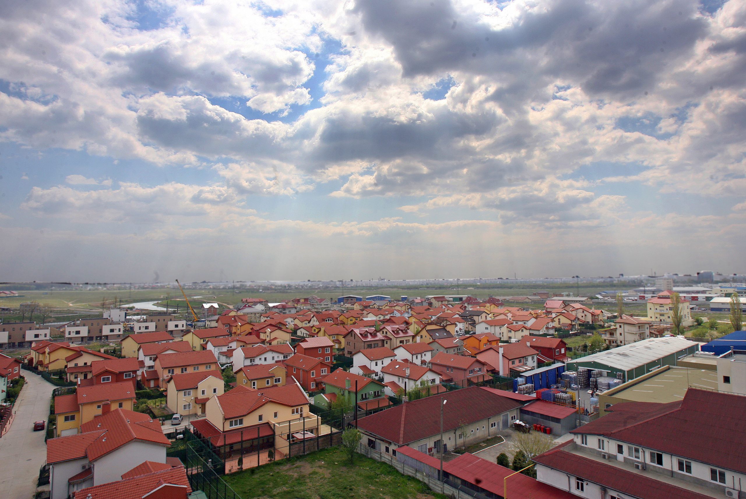 Românii vor din ce în ce mai mult să se mute la casă. Cele mai ...