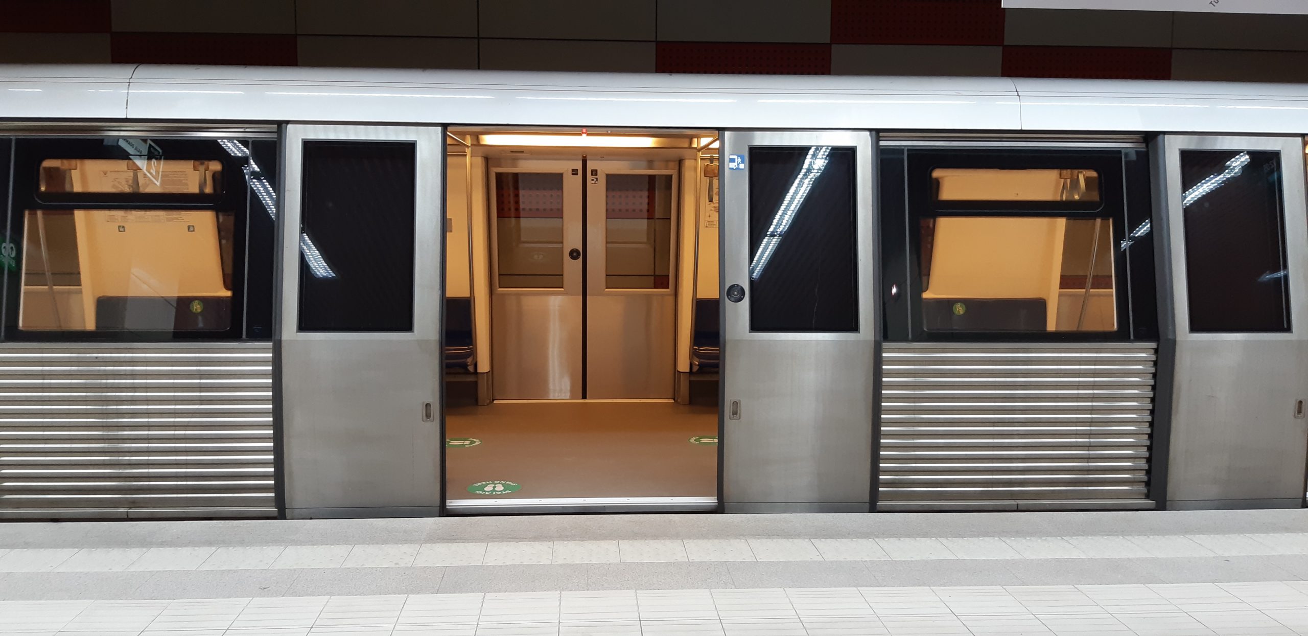 Lucrări la stația de metrou Piața Unirii 1. Metrorex anunță că o cale ...