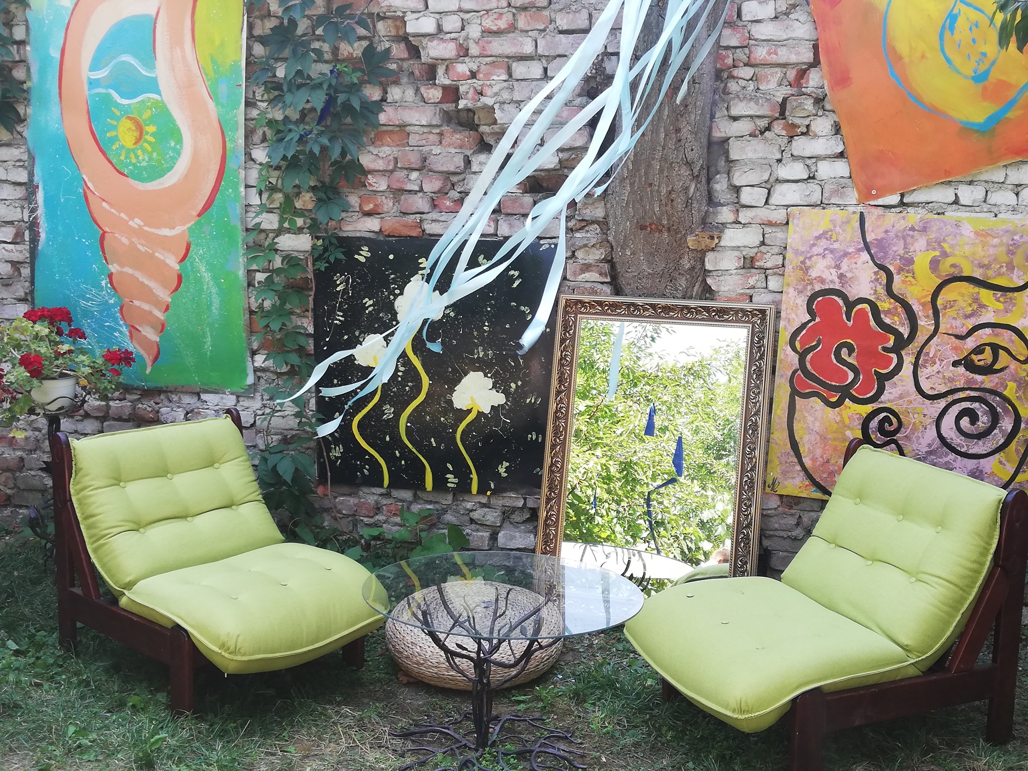 Grădina senzorială, locul unde te simți în vacanță fără să pleci din ...