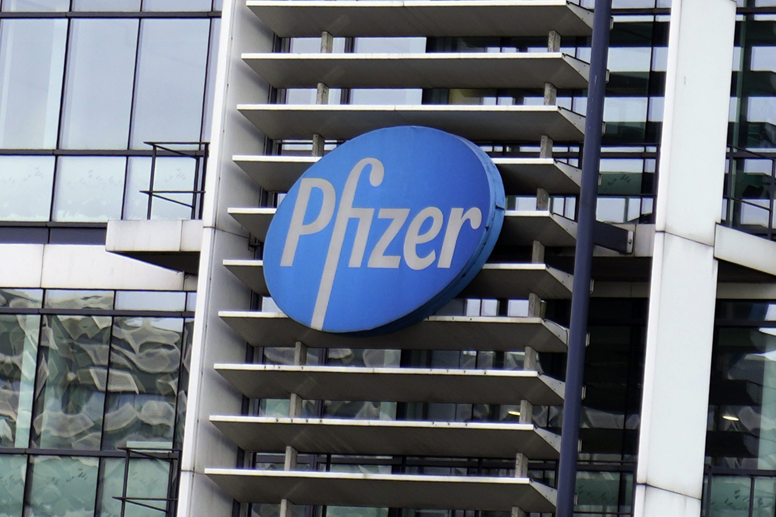 Pfizer este gata să lanseze vaccinuri împotriva virusului sincițial ...