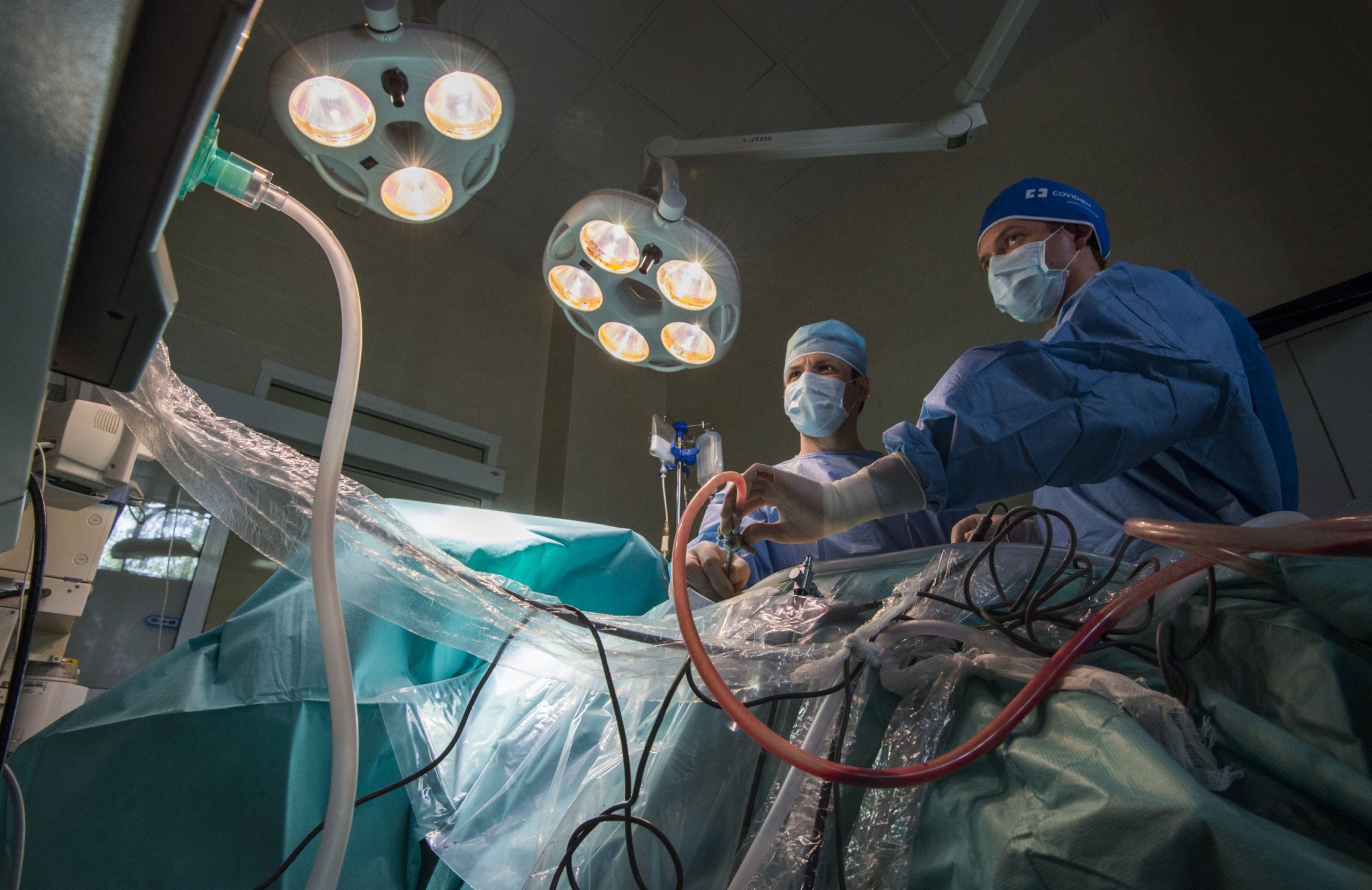 Institutul Clinic Fundeni a realizat cu succes tansplantul de ficat la ...