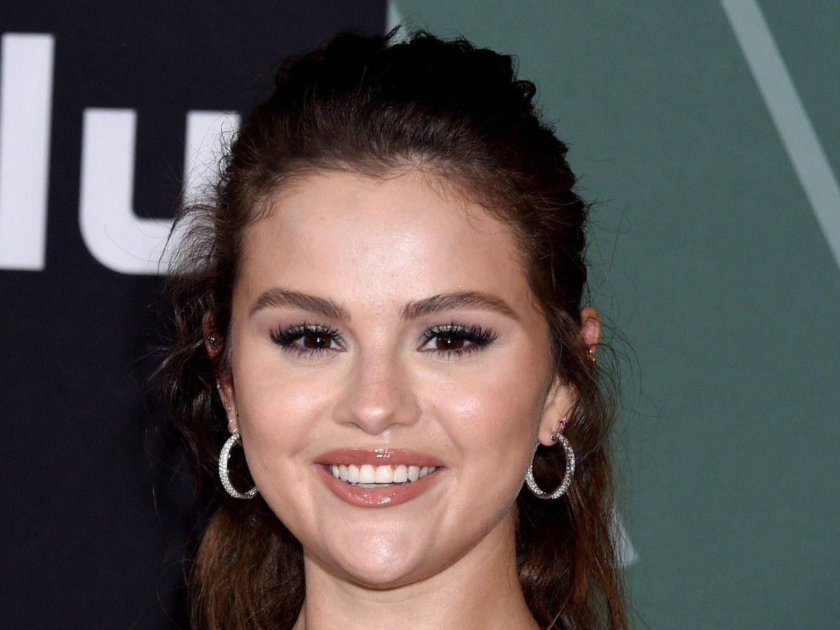 Selena Gomez a răspuns la TikTok-ul viral despre greutatea ei din ...