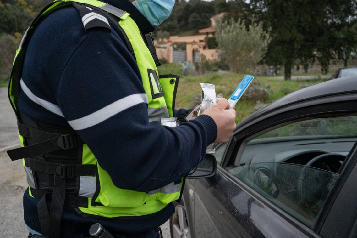 Consumul de substanțe interzise crește în România. Radu Leca: Apar ...