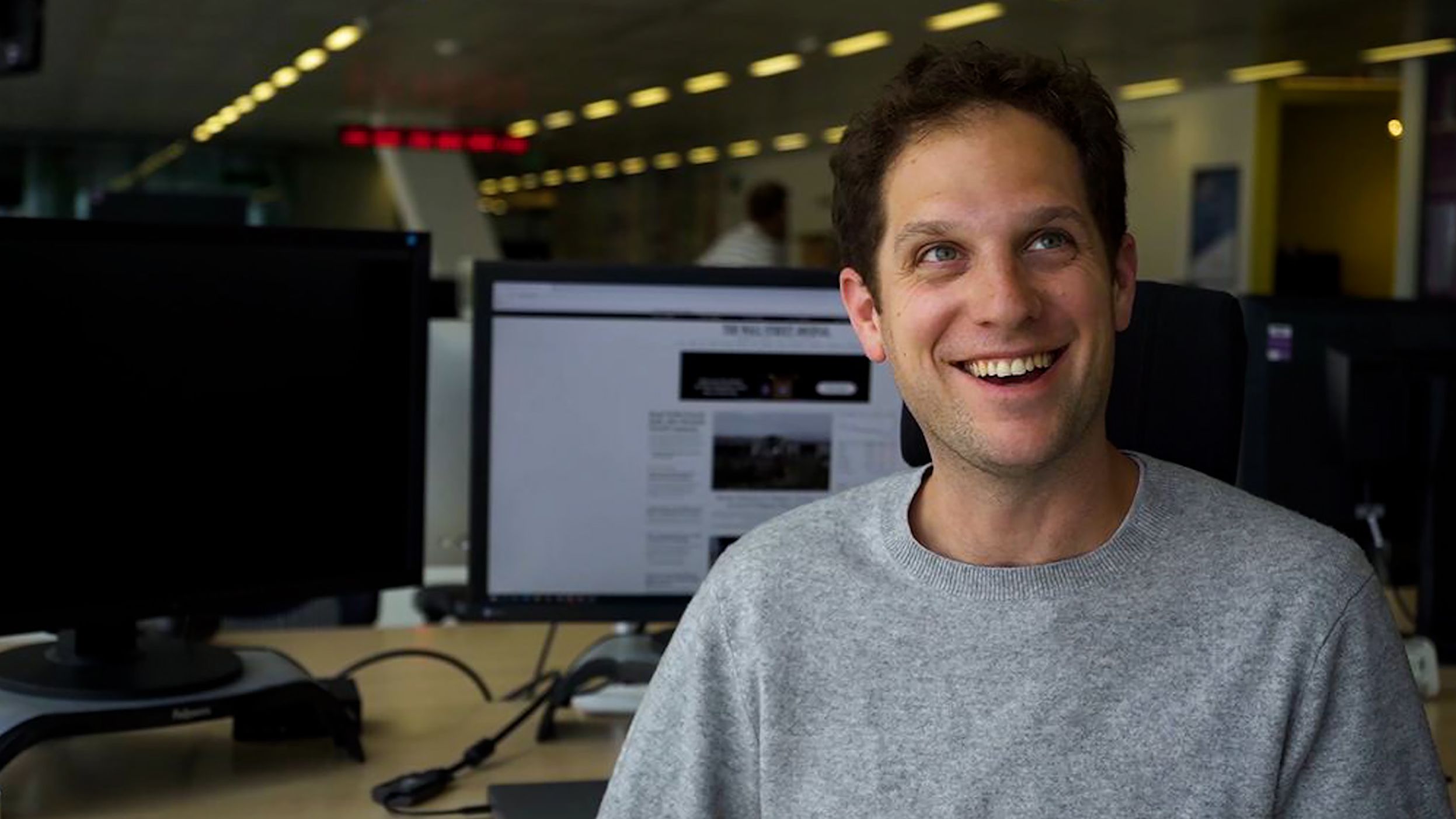 LIVE UPDATE. 413 zile de invazie rusă. Un avion de vânătoare rus a ...