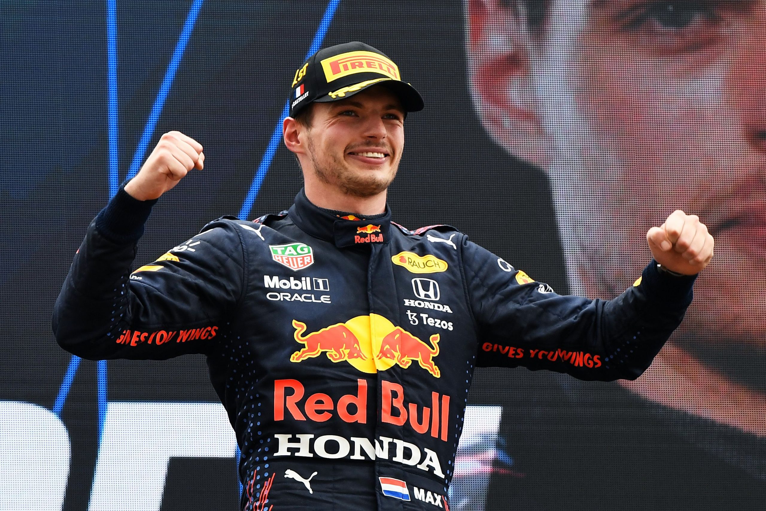 Max Verstappen ripostează la remarca lui Hamilton despre cea mai rapidă ...