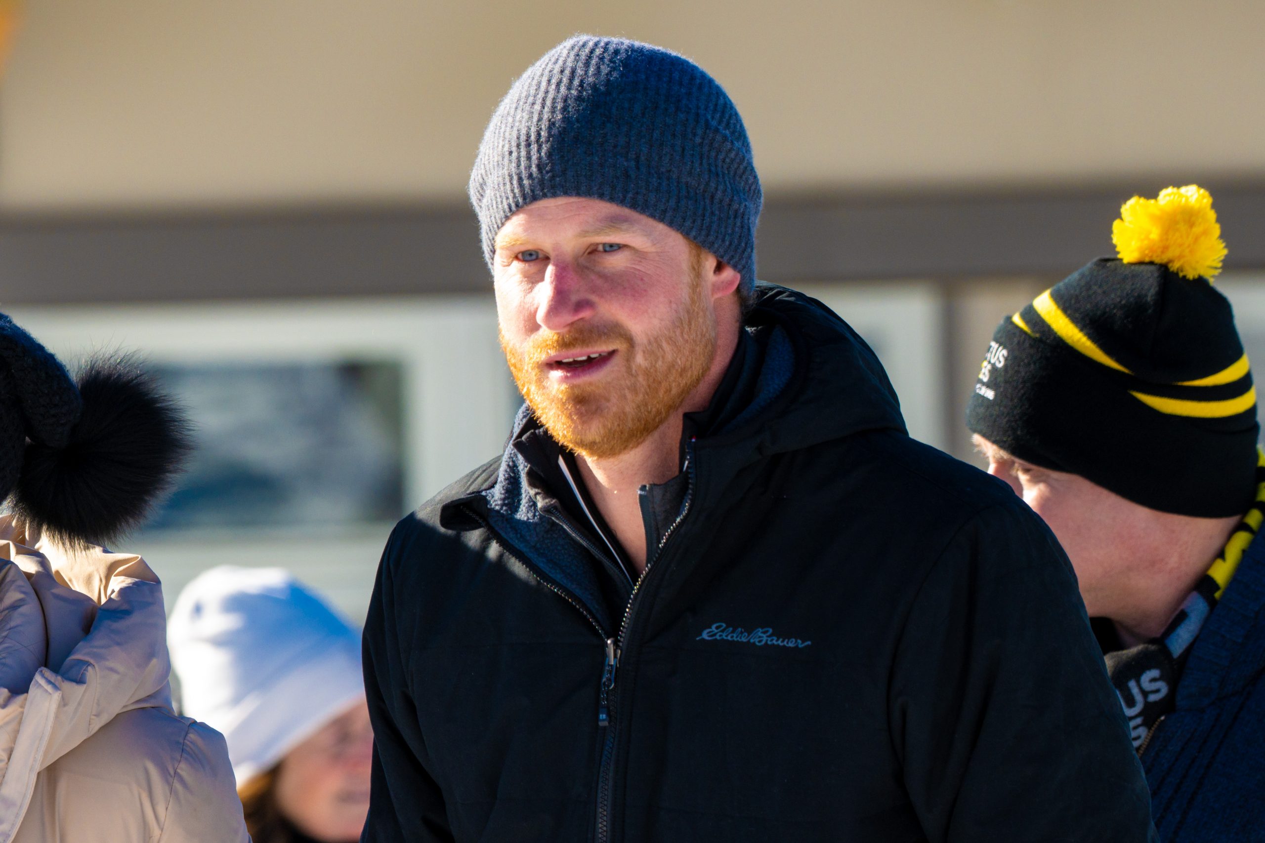 Prințul Harry rupe tăcerea după ce Regele Charles a fost diagnosticat ...