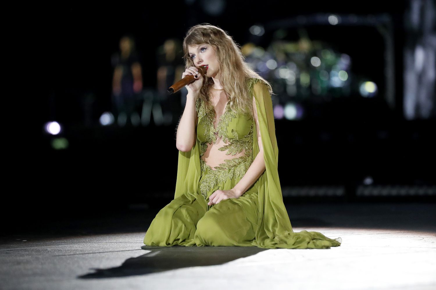 Ținutele lui Taylor Swift de la Eras Tour spun o poveste