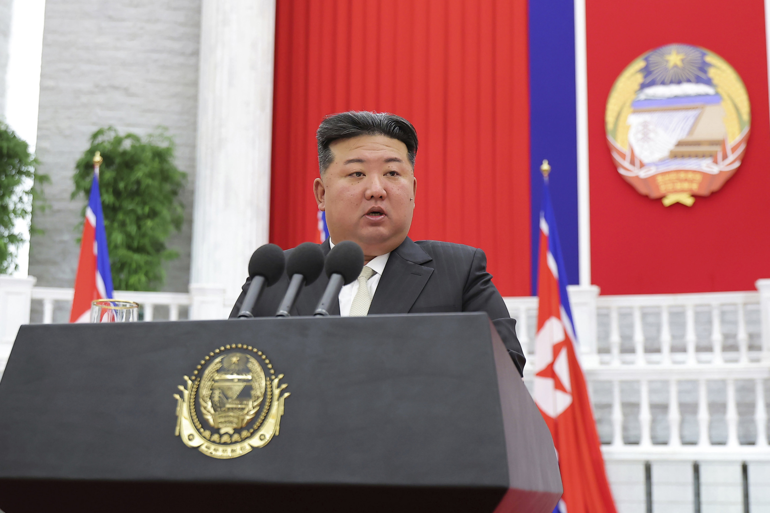 Kim Jong Un promite să pună în aplicare cea mai dură politică împotriva ...