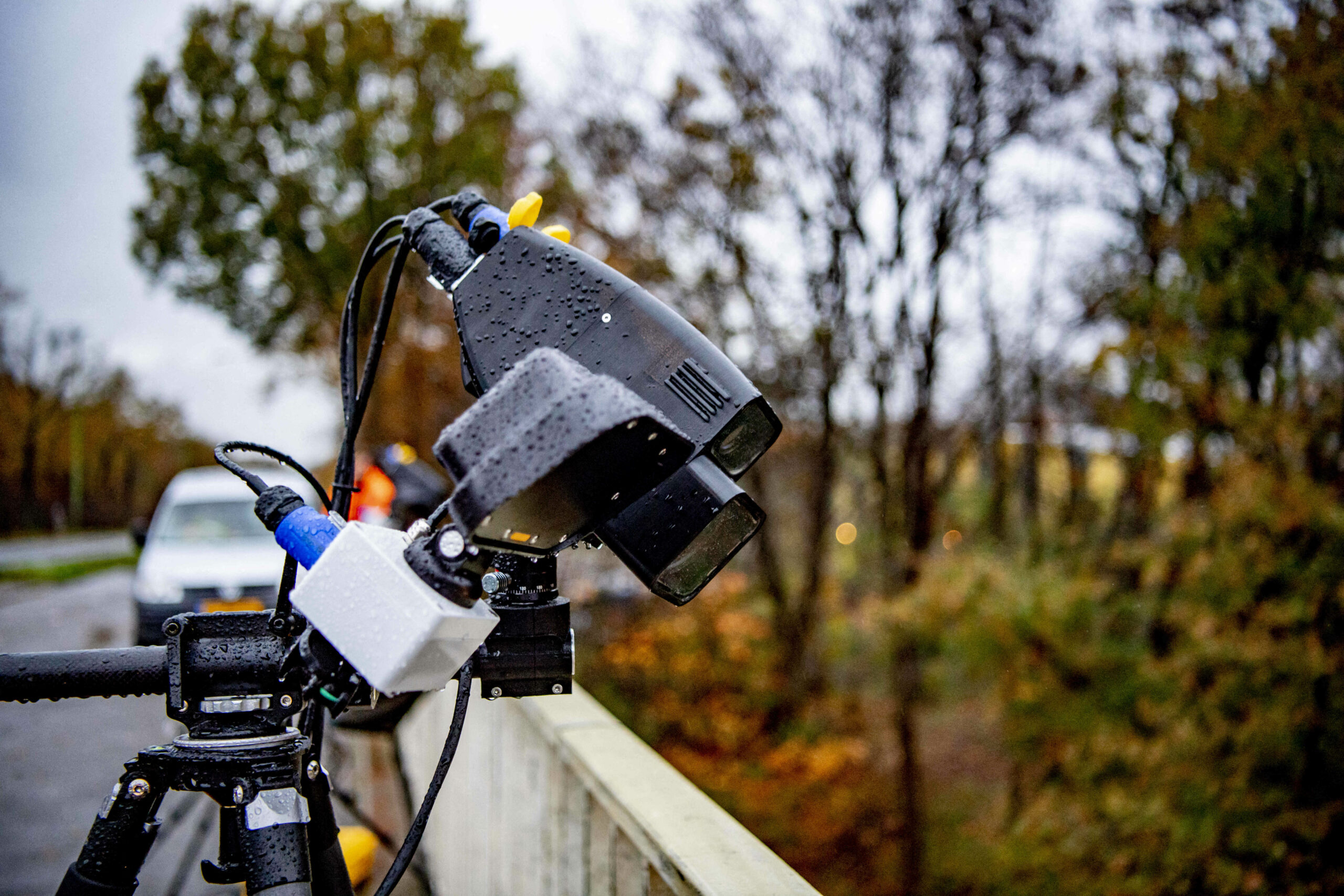 Șoferii din România nu mai pot scăpa de radar. CNAIR va monta 400 de ...